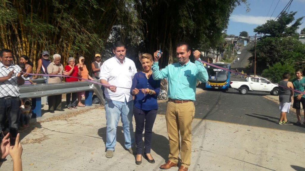 Nuevo puente permite servicio de bus en La Verbena - ALAJUELITA SOY