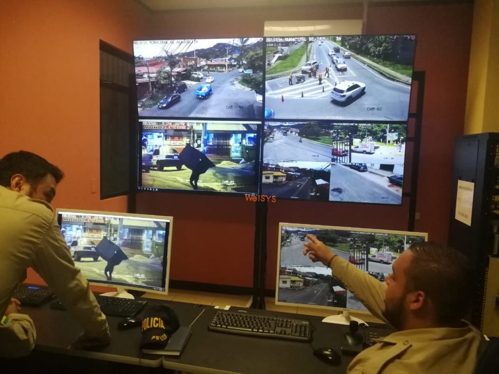 Alajuelita tendrá sistema de video vigilancia que leerá placas de ...
